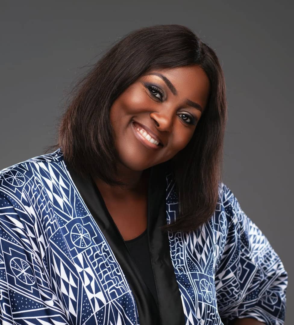 D’opératrice de saisie à chef de ligne : Yolène Ngounou, 18 ans d ...